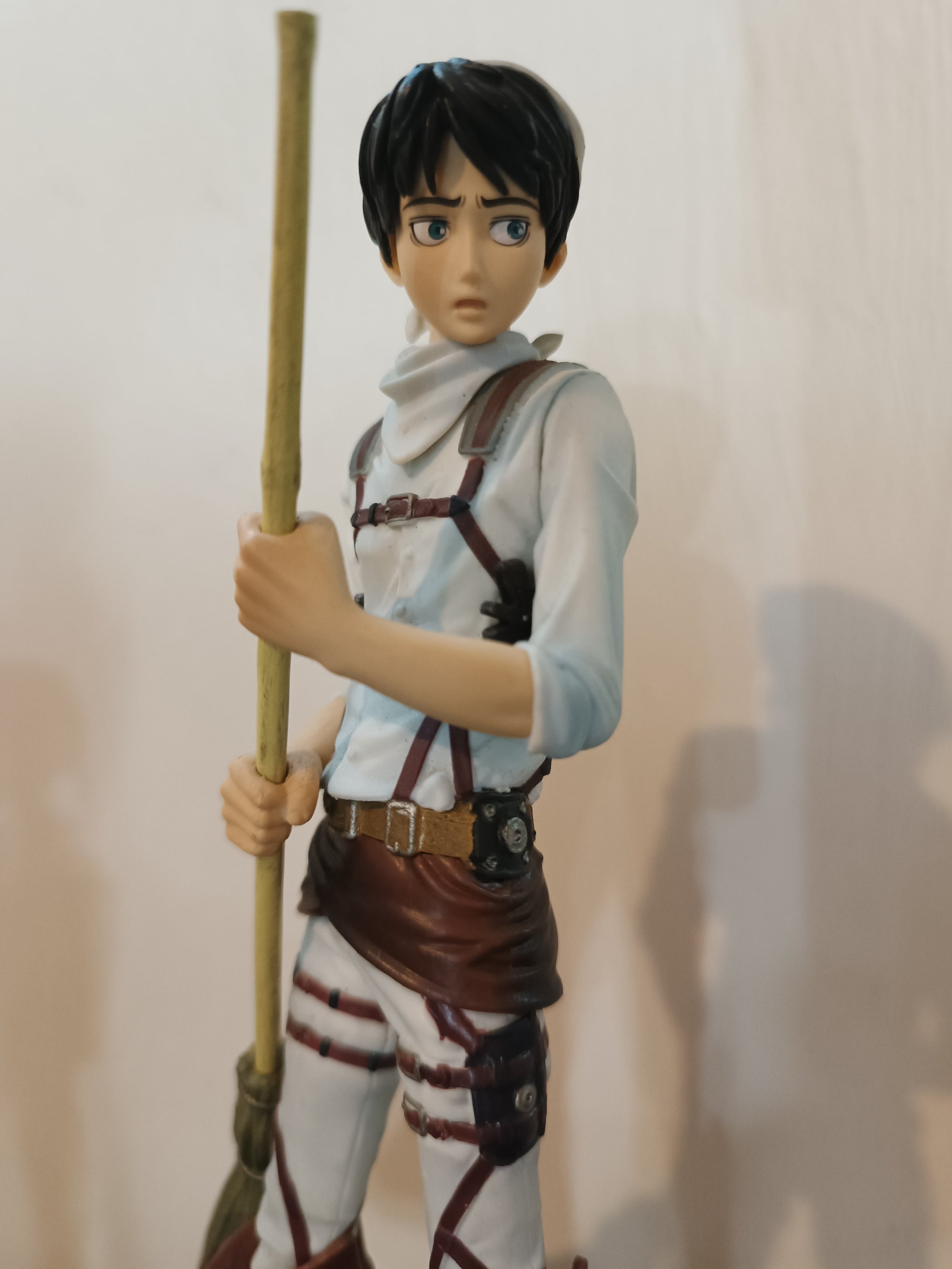 Attack on titan - EREN & LEVI ~Cleaning Ver.~ DXF Figures (Sin Caja ...